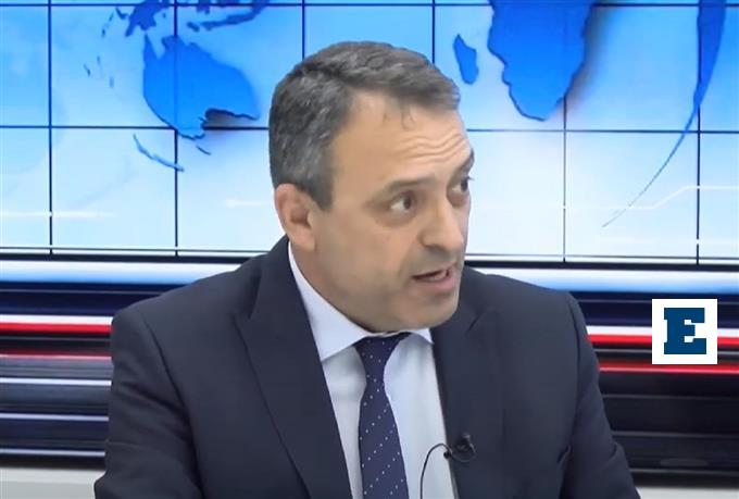 Βασίλης Στίγκας: Ποιος είναι ο πρόεδρος του ακροδεξιού κόμματος ...