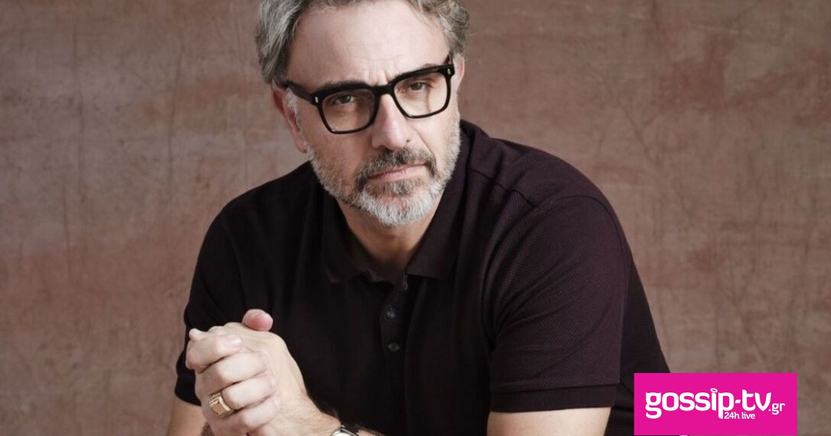 Φάνης Μουρατίδης: Μοναχική βόλτα για ψώνια με εκκεντρικό πουκάμισο που ...