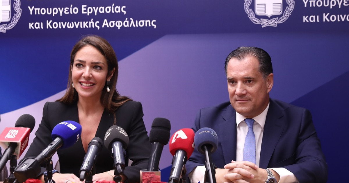 Παρέλαβε το υπουργείο Εργασίας η Μιχαηλίδου - «Ο πήχης είναι πολύ ψηλά ...