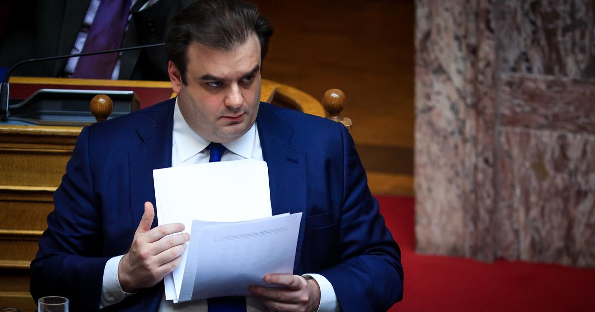 Ζητά 2 κινήσεις από Πιερρακάκη για παιδιά που φανατικοί σύρουν σε ...