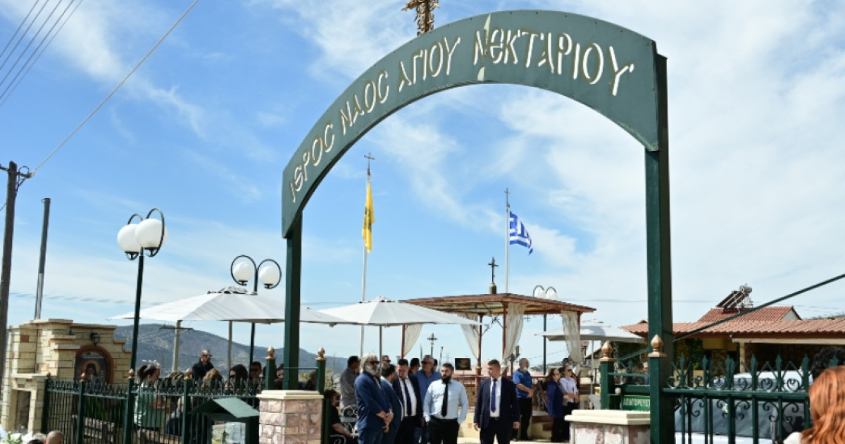 Άγιοι Ανάργυροι: Οργή και θρήνος στην κηδεία της 28χρονης - Την ...