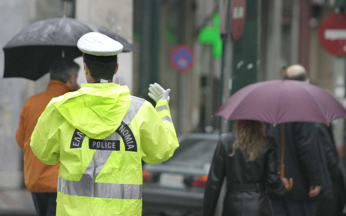 Κυριακή με τοπικές βροχές και καταιγίδες - Οι περιοχές που θα ...