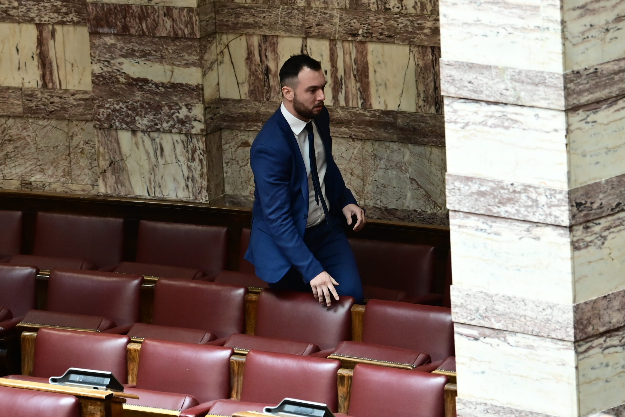 Ενώπιον του Ανακριτή σήμερα ο βουλευτής Κωνσταντίνος Φλώρος ...