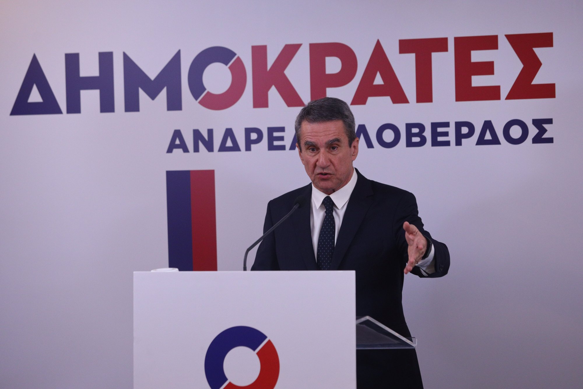 Ανδρέας Λοβέρδος: Η κυβέρνηση Μητσοτάκη ευνοεί τα καρτέλ πάσης μορφής ...