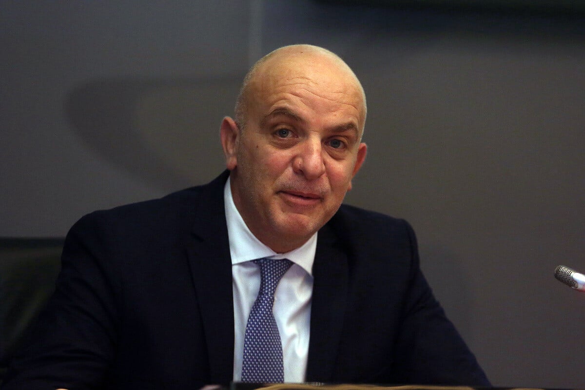 e-ΕΦΚΑ: Εξυπηρέτηση κοινού με ραντεβού για τη χορήγηση ασφαλιστικής ...