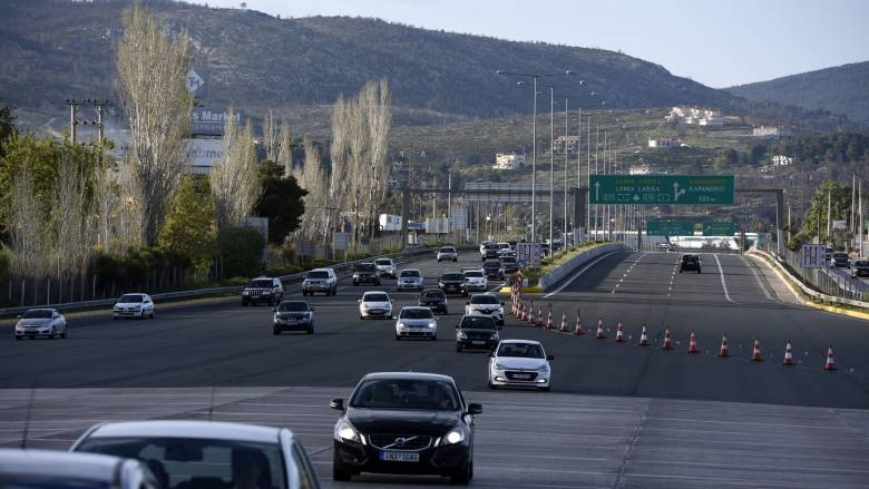 Τέλη κυκλοφορίας: Πρόστιμα σε τρεις κλίμακες για την εκπρόθεσμη πληρωμή ...