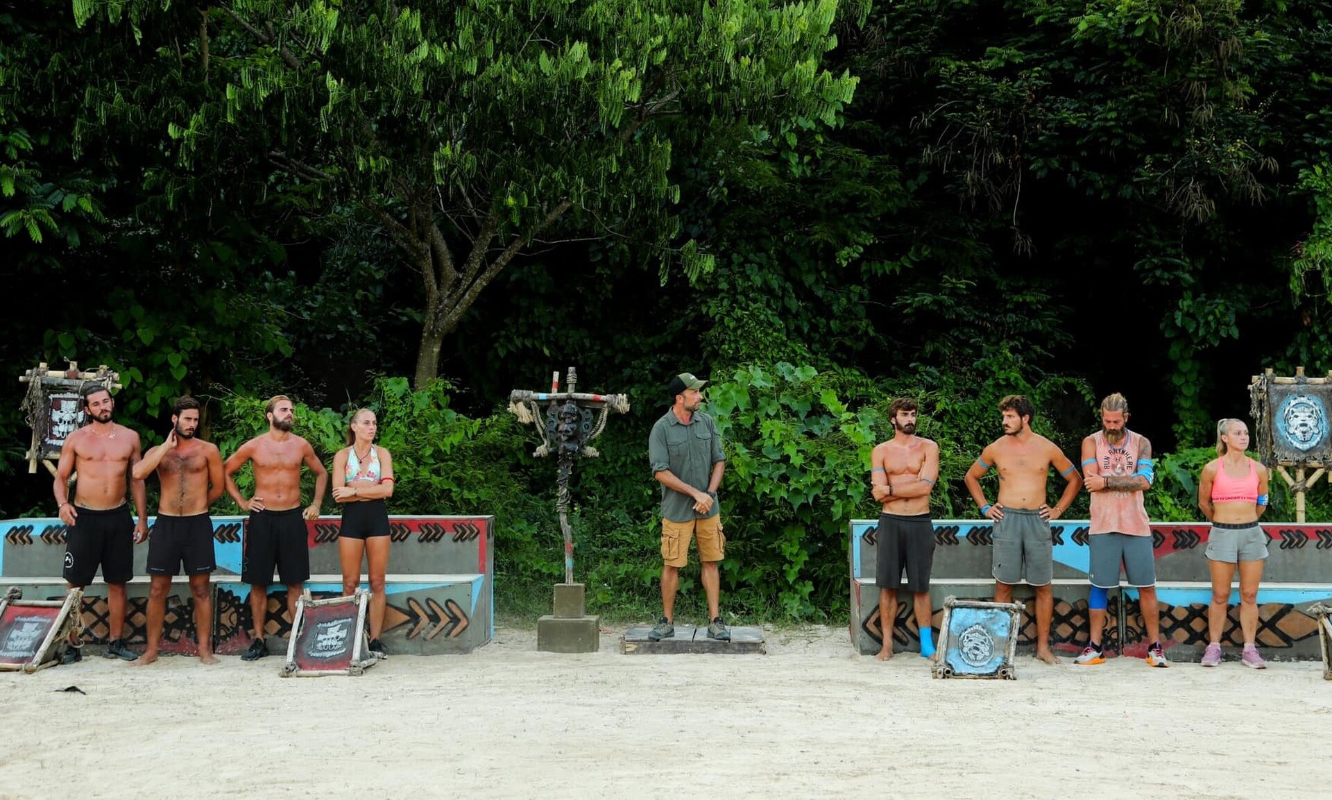 Survivor: Καταρρακωμένη η Δώρα για το «άδειασμα» από την παλιά της ...