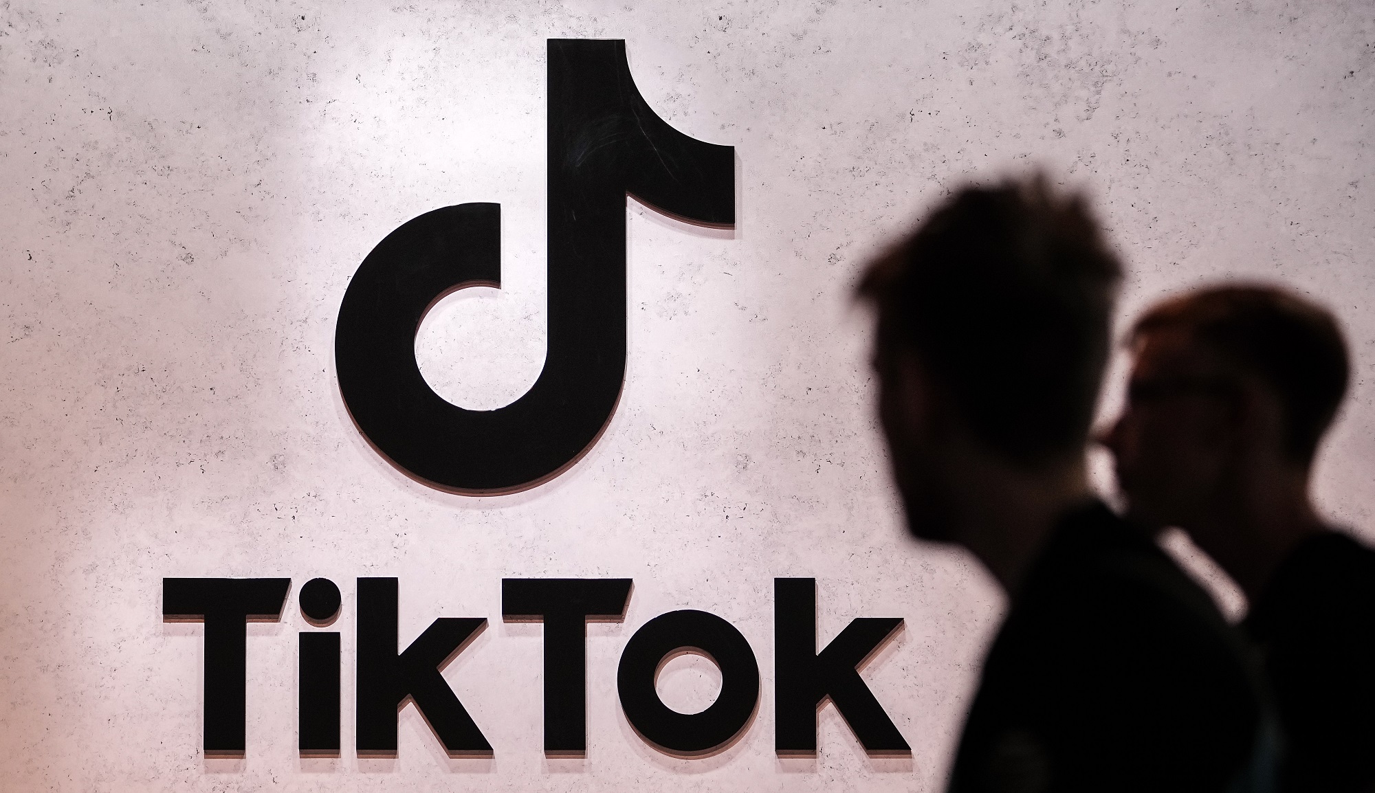 ΗΠΑ: Αποκαθίσταται η πρόσβαση στο TikTok- Η εταιρεία ευχαριστεί τον ...