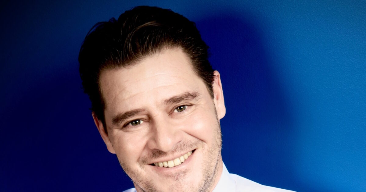 Ο Julien Dassin για πρώτη φορά στην Ελλάδα στο Θέατρο Παλλάς μαζί με ...