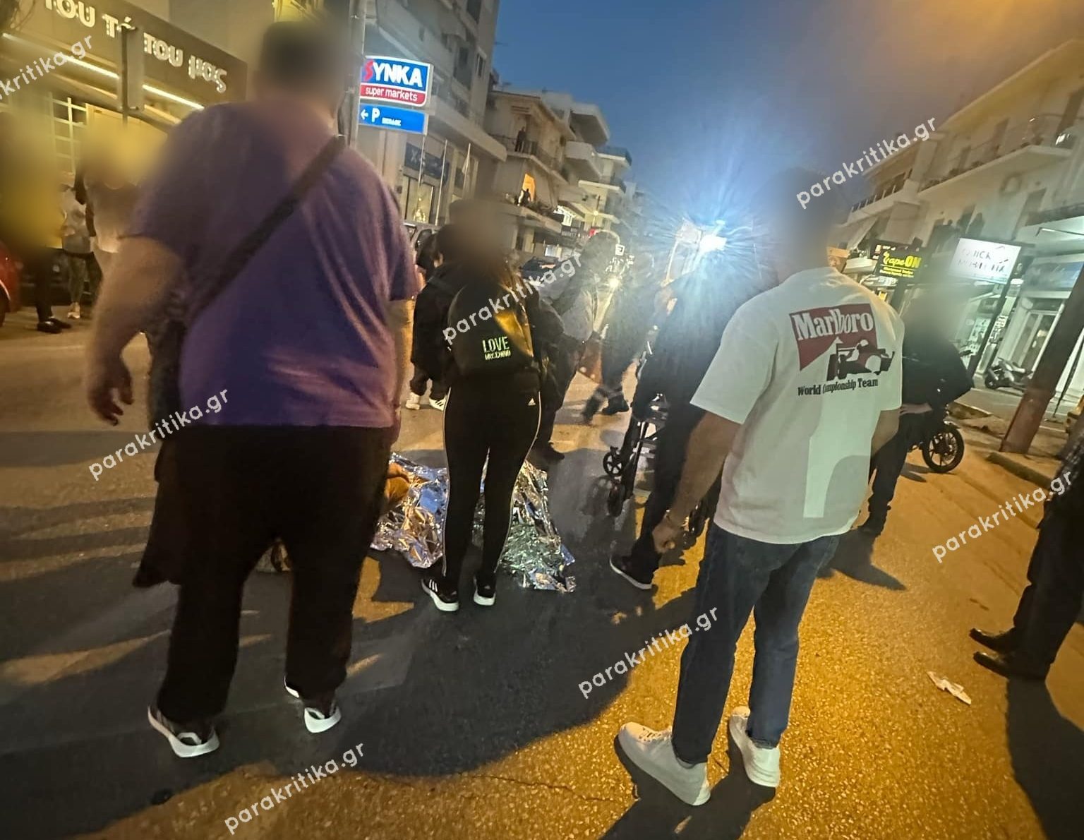 Aπίστευτο περιστατικό στην Κρήτη: Συγκρούστηκαν… πεζοί – Μία γυναίκα ...