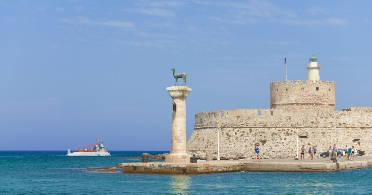 Πάσχα με γεύσεις Ελλάδας: Παραδοσιακά πιάτα και κρασί από τα νησιά της ...