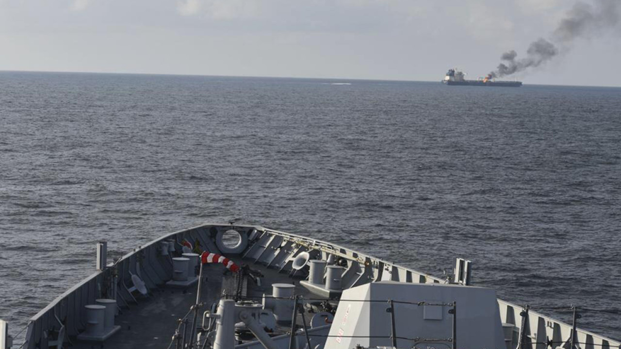 Νέα επίθεση σε ελληνόκτητο πλοίο στην Ερυθρά θάλασσα - Δύο νεκροί και ...