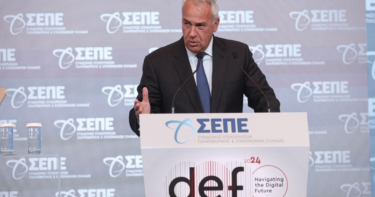 Αντιπολίτευση: Στο μικροσκόπιο Βορίδης – Αυγενάκης με πρόταση για ...