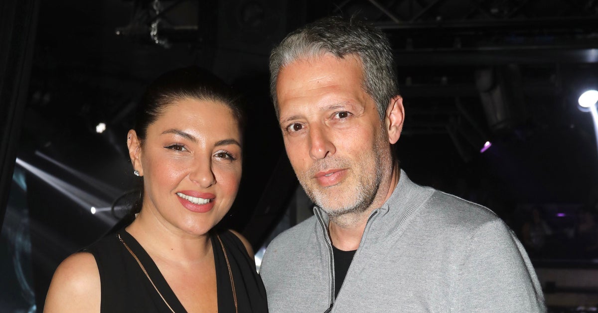 Ανδρέας Καψάλης: Παρακολούθησε την εμφάνιση της Έλενας Παπαρίζου στο ...