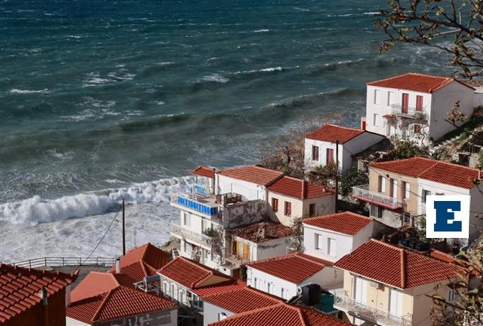 Ισραηλινοί τουρίστες στο Πλωμάρι τα βάζουν με επιχειρήσεις που ...