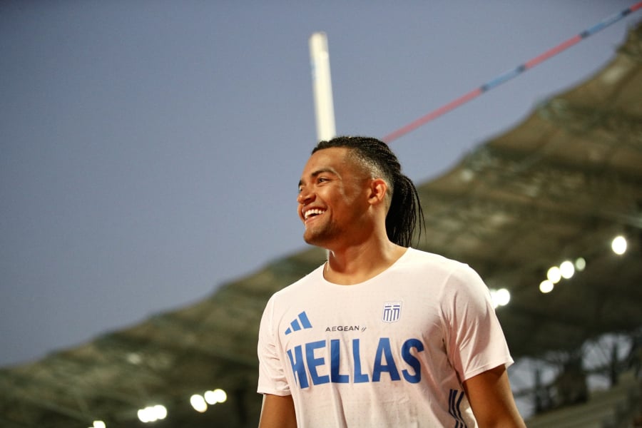 Εμμανουήλ Καραλής: Το βίντεο στο TikTok, με την «κραυγή» του Γιώργου ...