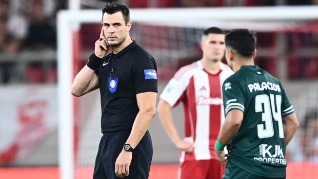 Απίθανα πράγματα με το VAR στο Καραϊσκάκη! Μέτρησε γκολ οφσάιντ για το ...
