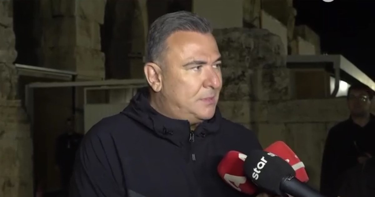Αντώνης Ρέμος: "Είναι πάρα πολύ στενοχωρημένη η Δέσποινα Βανδή. Ας ...