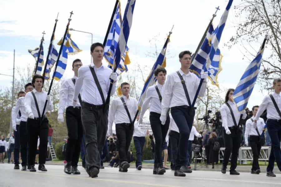 Σχολεία: Η επέτειος της 28ης Οκτωβρίου και η γιορτή της σημαίας ...