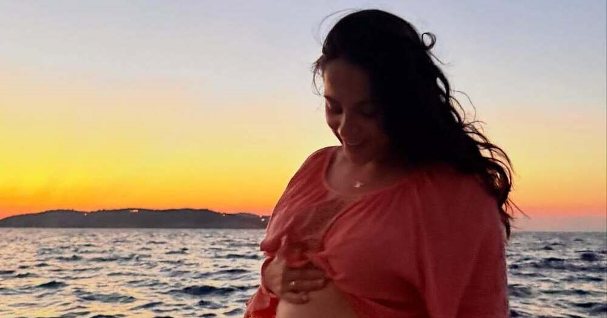 Η Ευλαμπία Ρέβη ανακοίνωσε επίσημα την εγκυμοσύνη της (Φωτογραφίες) - i ...