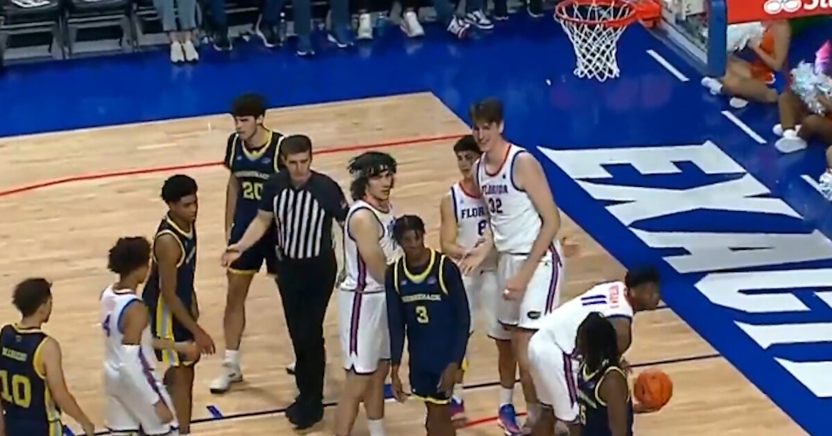 Ο Olivier Rioux έγινε ο πιο ψηλός παίκτης με χρόνο συμμετοχής σε ματς του NCAA - o Olivier Rioux ...